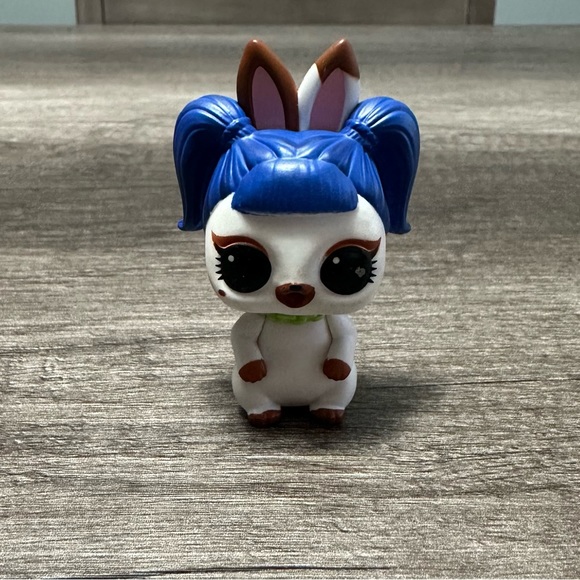 L.O.L. Surprise! | Toys | Lol Surprise Doll Downtown Pet 3white Bunny ...